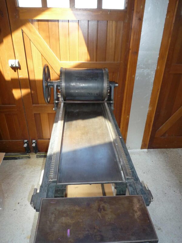 Etching Press, Relief Press, Silk Screen Exposure Units, Art Equipment